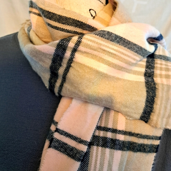 croft & barrow | Accessories | Croftbarrow Scarfwrap | Poshmark